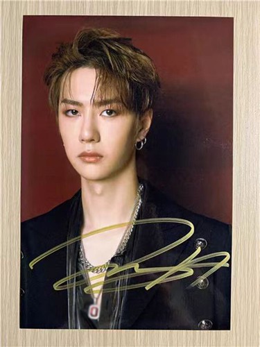 2024 Wang Yibo 王一博 The Untamed Hand Signed Photo Autograph Photos Gift ...