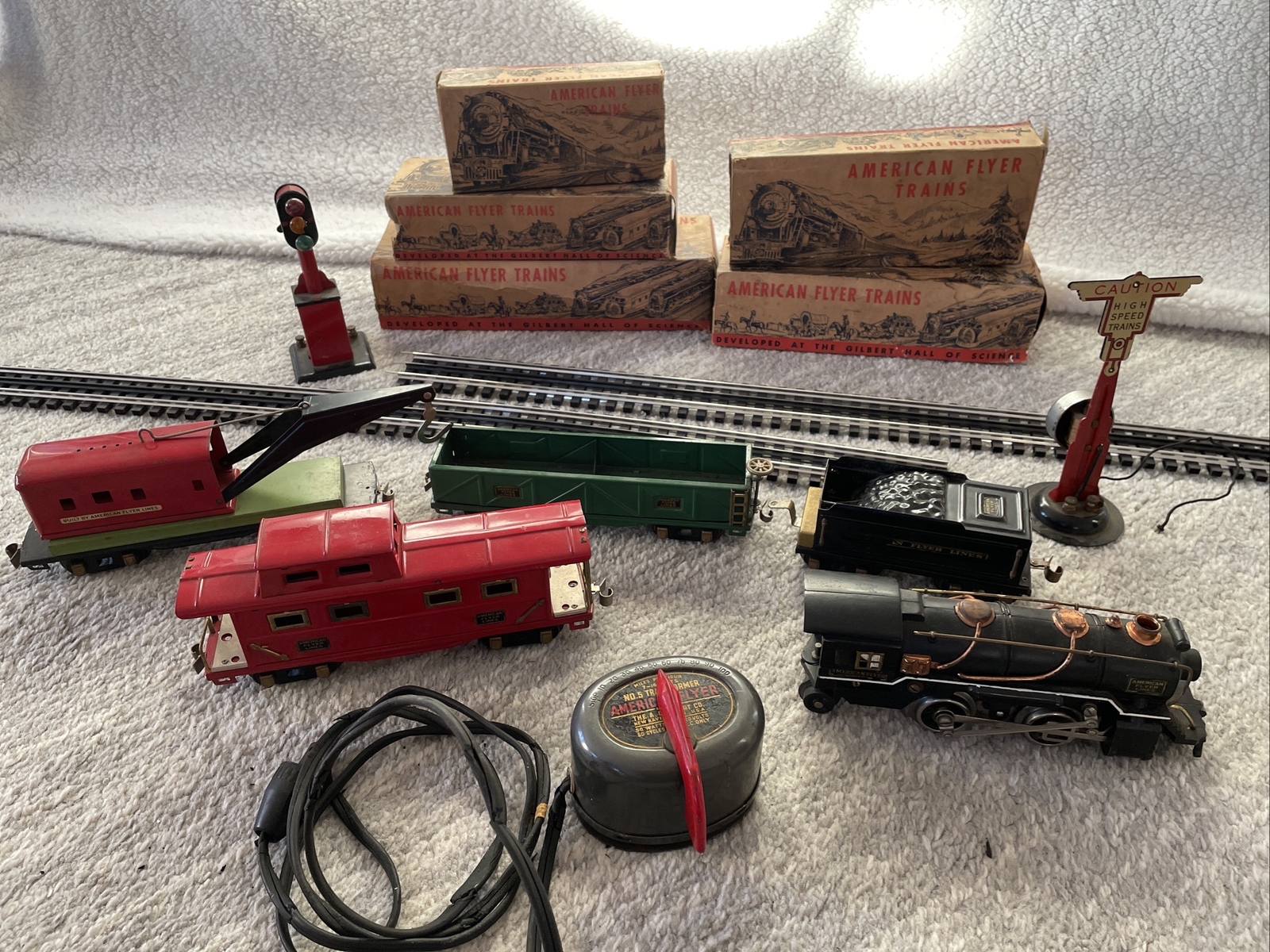 Pre-war American Flyer TRAIN SET Engine, Caboose, Coal, Lift, Open Car ...