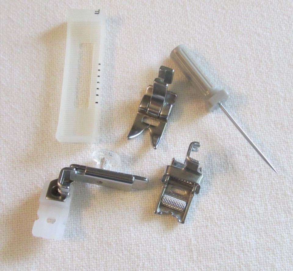 Singer Kenmore Low Shank Adjustable Invisible Zipper Foot Lot | eBay