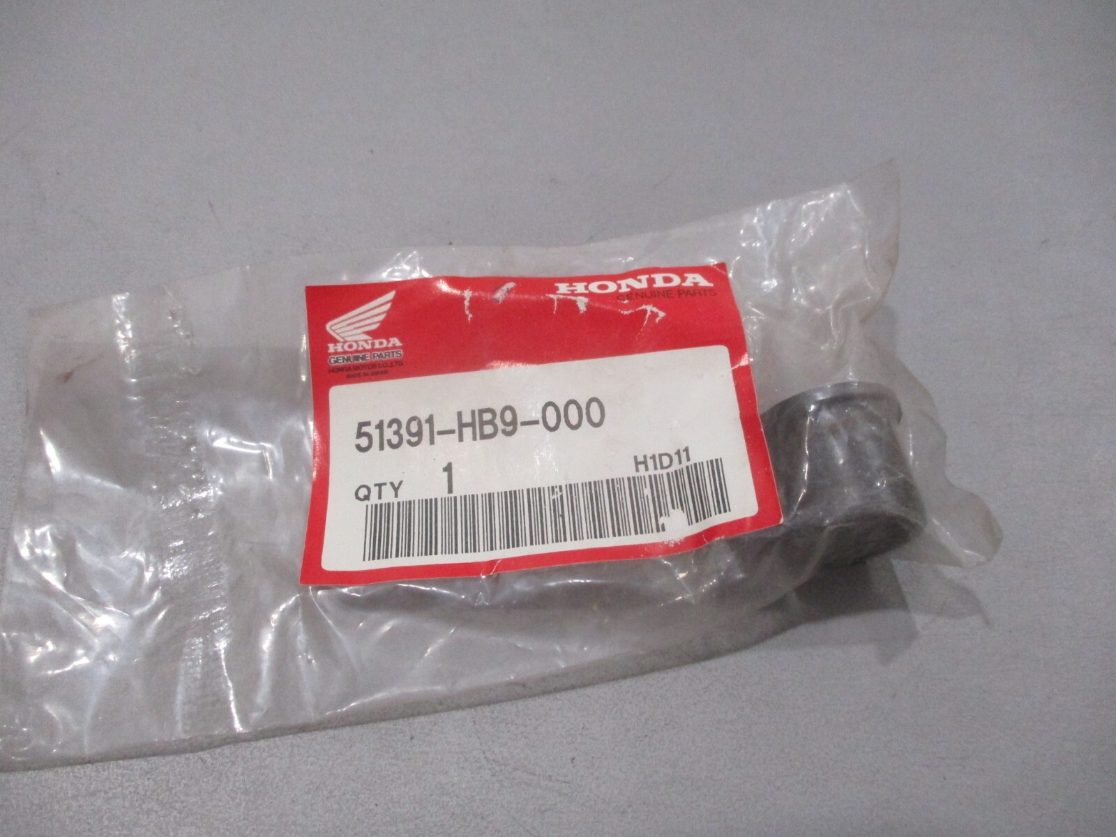 NOS Honda OEM Pivot Thrust Bush 1986 TRX250R 51391-HB9-000 | eBay