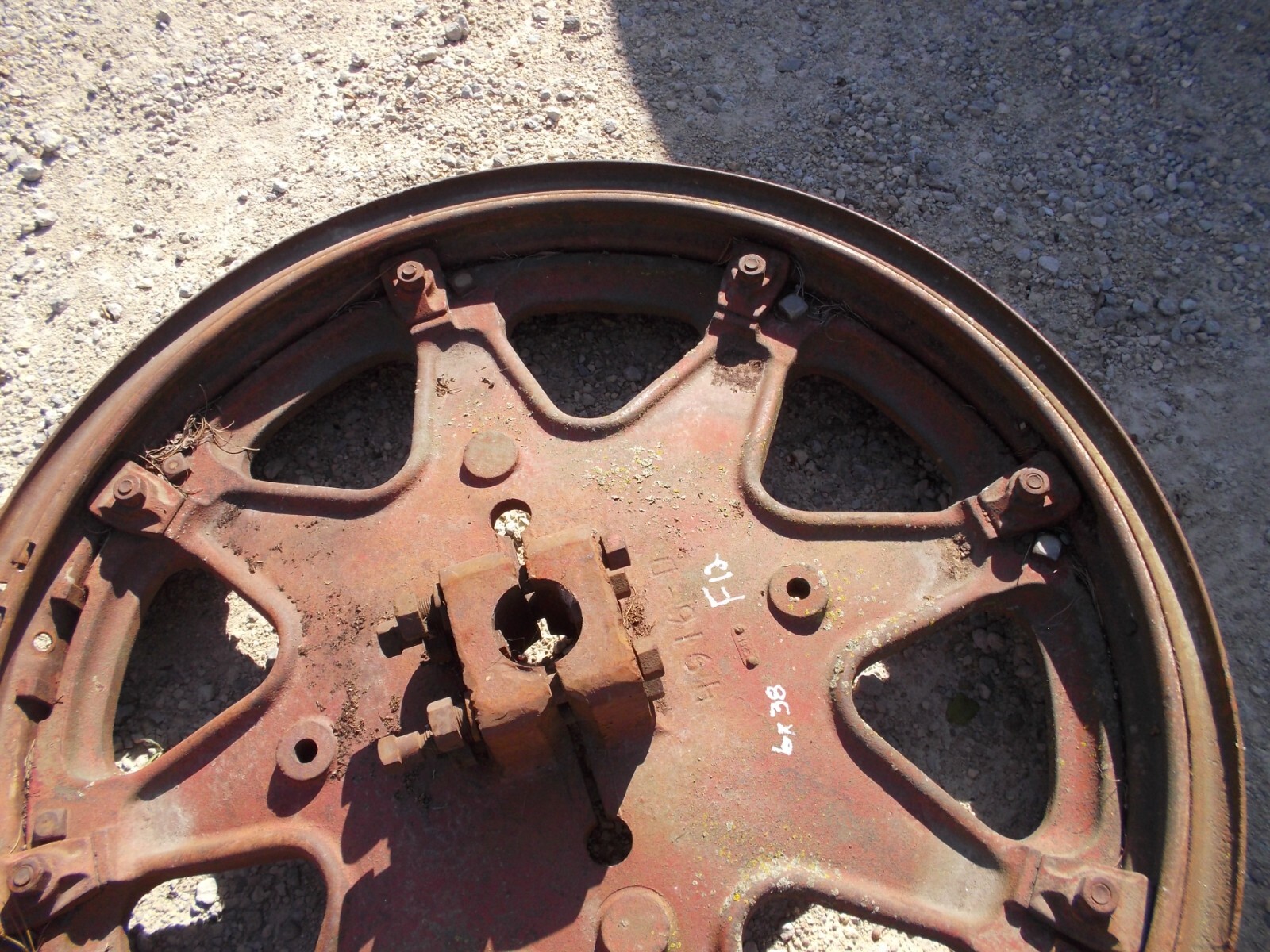 6" x 38" Rim McCormick Farmall IH F12 F14 tractor center wheel Hub ...