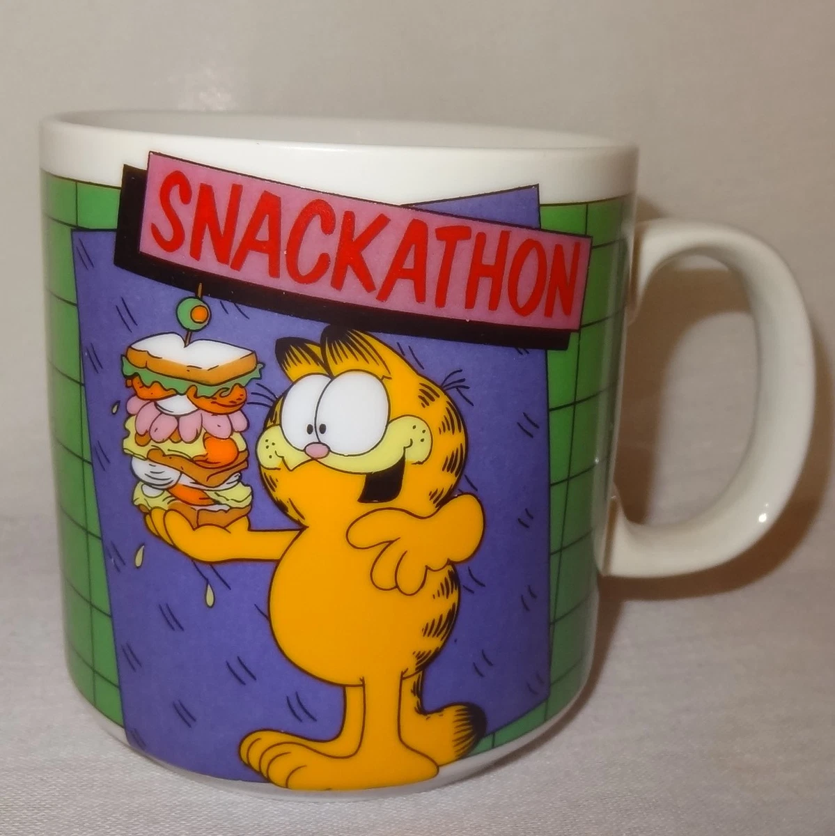 Garfield Eating Sandwich