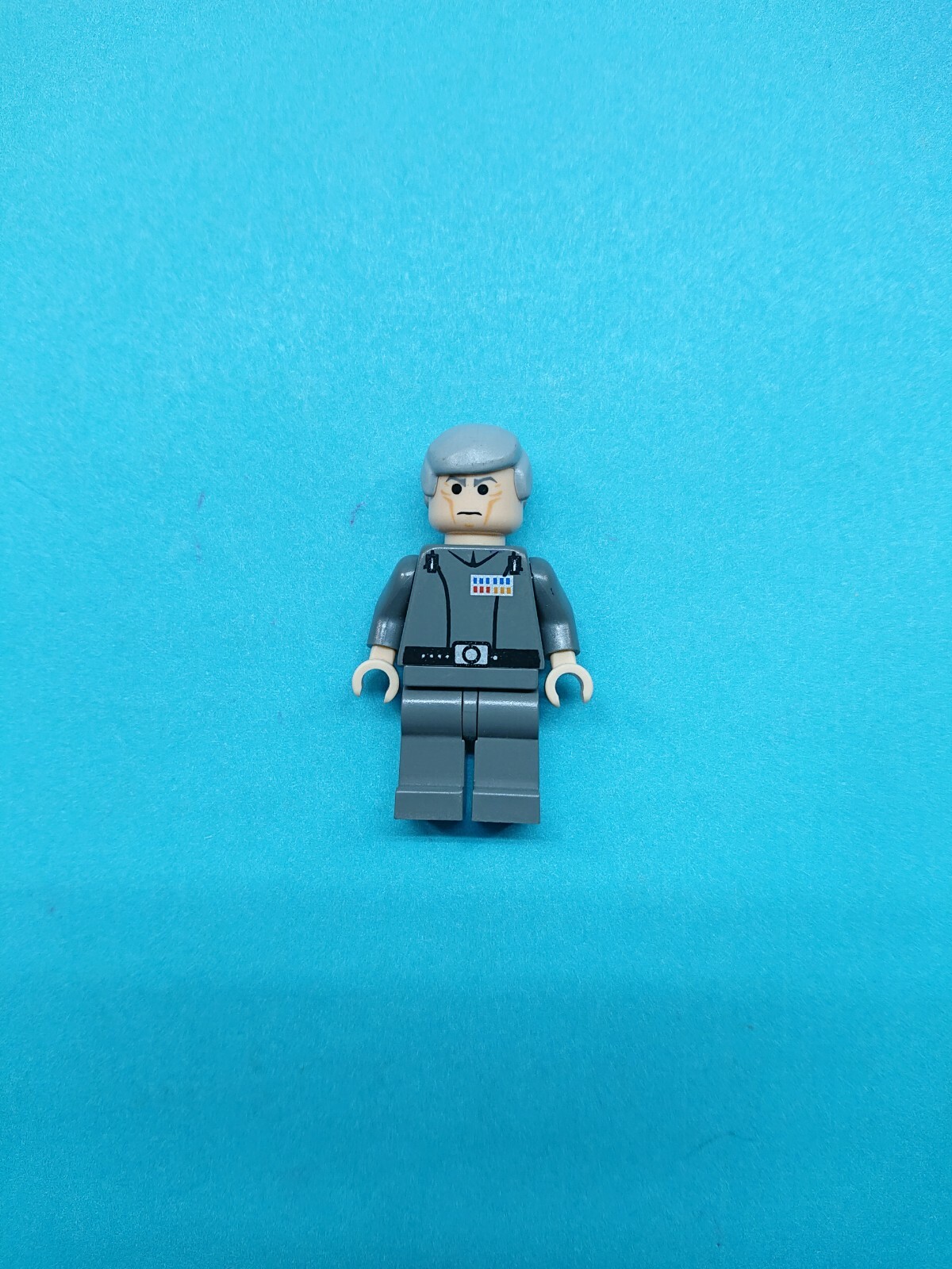 Lego Star Wars Minifigure Grand Moff Tarkin 6211 10188! | eBay