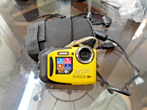 FUJIFILM XP-70 WATERPROOF WI-FI HD 16.4 MEGAPIXEL WORKING CAMERA BUNDLE ...