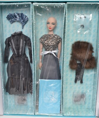 GENE MARSHALL DAILY THREADS 16" DOLL GIFT SET 2010 STARDUST CONVENTION ...