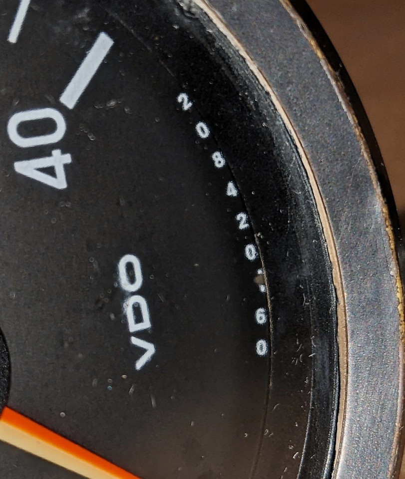 VDO SIEMENS TACHOMETER 4000 RPM VDO COCKPIT INTERNATIONAL TACH 02 061 ...