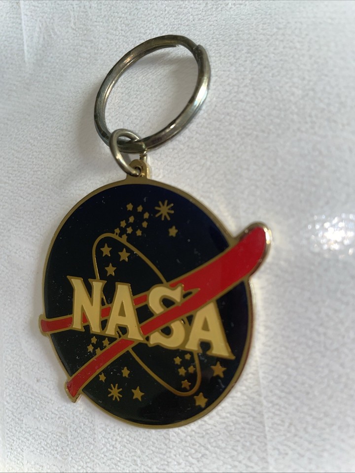 NASA KEYCHAIN vintage Metal VECTOR LOGO 2" Space Agency Taiwan | eBay