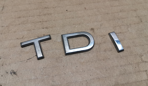 LOGO EMBLEME TDI POUR AUDI A3 8P | eBay