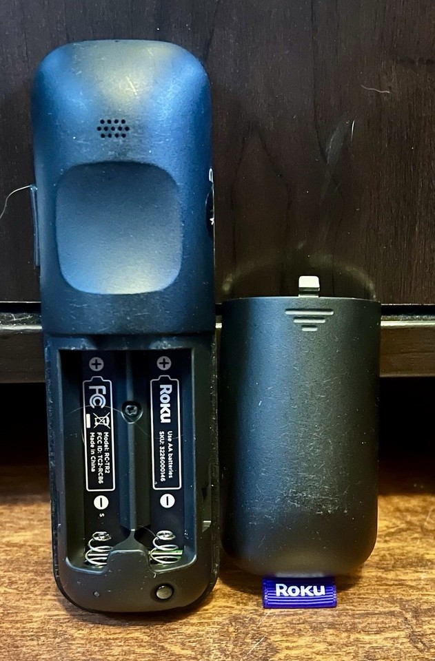 Roku RC35 Gaming Remote control W/ Headphone connection ESPN Hulu ...