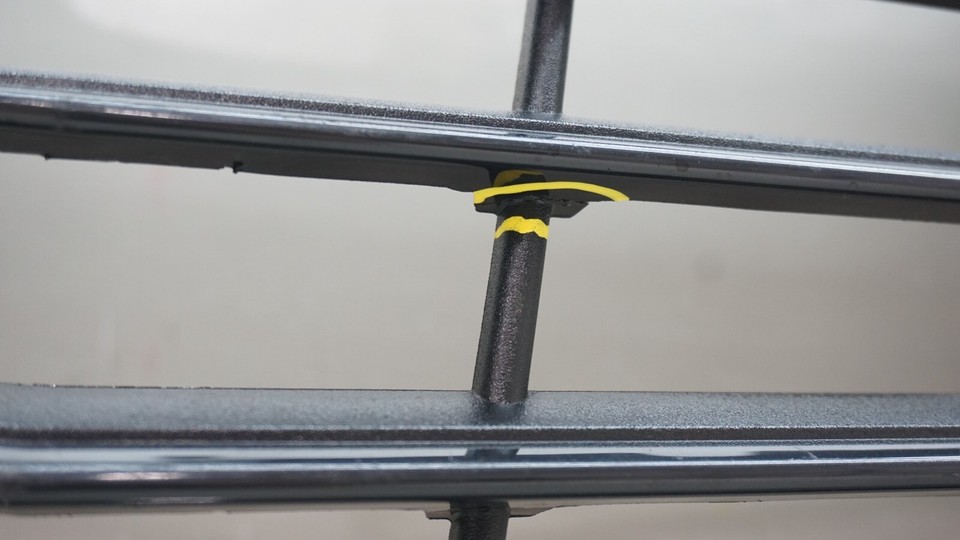 2018-2021 CHEVROLET EQUINOX FRONT BUMPER GRILLE GRILL W/ EMBLEM OEM ...