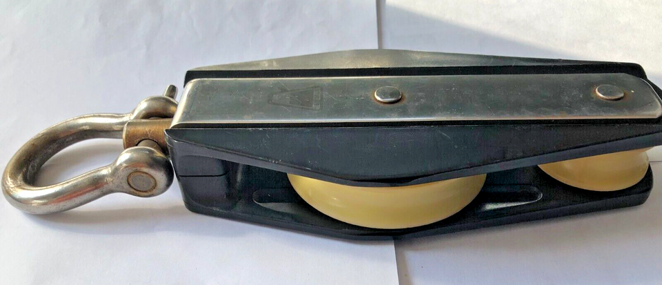 Lewmar Size 3 Fiddle Ocean Block with Shackle: Secondhand: Part No ...
