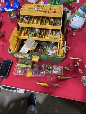 Lot of Vintage Fishing Lures and Other Fishing Gear Tackle Box Mixed ...