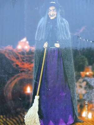 5’ Lifesize Detailed Witch Extremely Rare Retired Halloween Prop | eBay