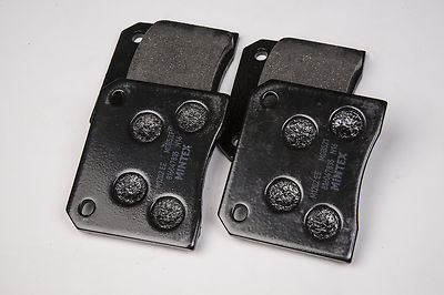 ASTON MARTIN DB6 REAR BRAKE PADS | eBay UK