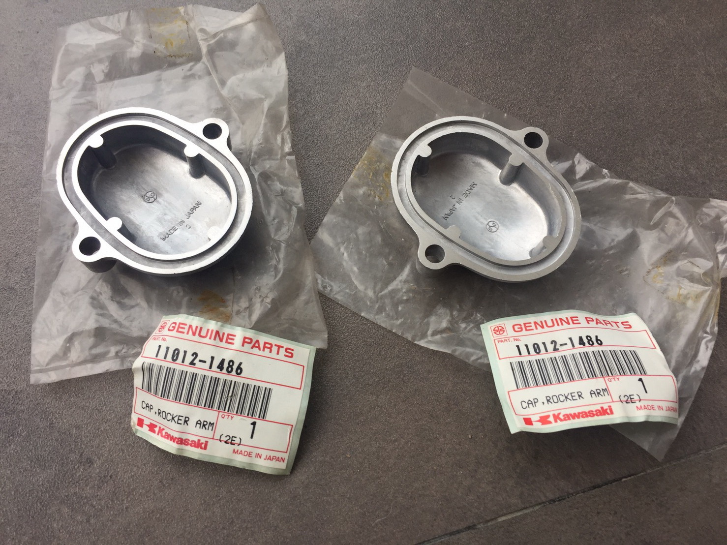 KAWASAKI KZ250 KLT160 KLF185 KLF220 KLF300 ROCKER ARM CAP (QTY.2) NOS ...