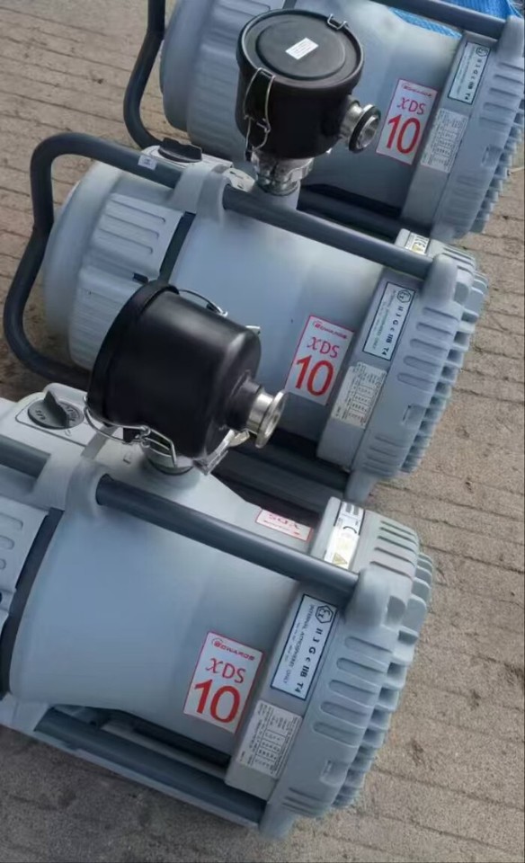 Edwards XDS10 Oil Free Dry Scroll Vacuum Pump Quiet Advanced Pump ...