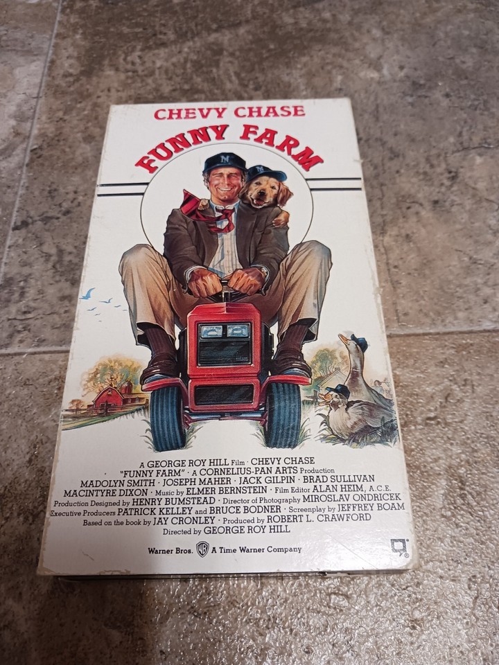 1988 Vintage Funny Farm Movie VHS Tape Chevy Chase Tested 85391180937 ...