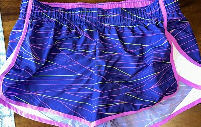 Womans Medium Semi-Fitted Xersion Performance Shorts Size Small Purple ...