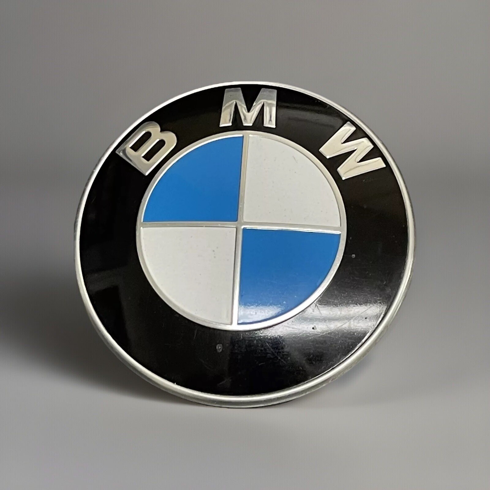 BMW Emblem Replacement 51-14-8-132-375 Logo BMW Roundel Decal Used ...