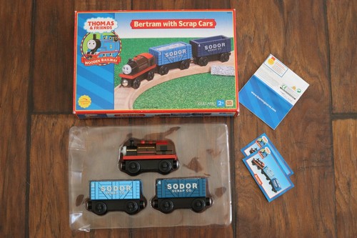 Thomas & Friends Wooden Railway Bertram With Scrap Cars 2001 | eBay