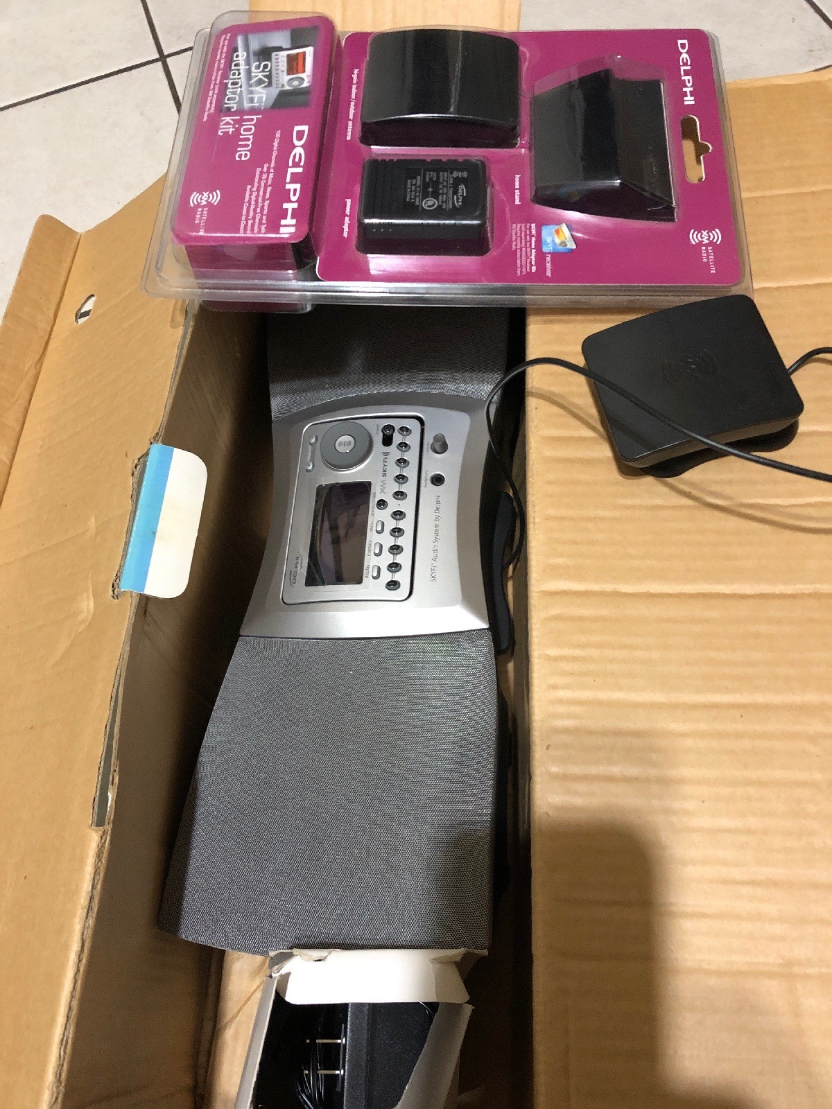 Delphi SA10001 XM Satellite Radio SKYFi Boombox XM Receiver SA10000 | eBay