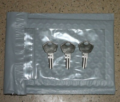 3 keys for all types of Sentry Safe with code on the front of the lock ...