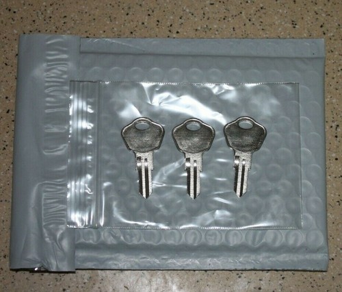 3 keys for all types of Sentry Safe with code on the front of the lock ...