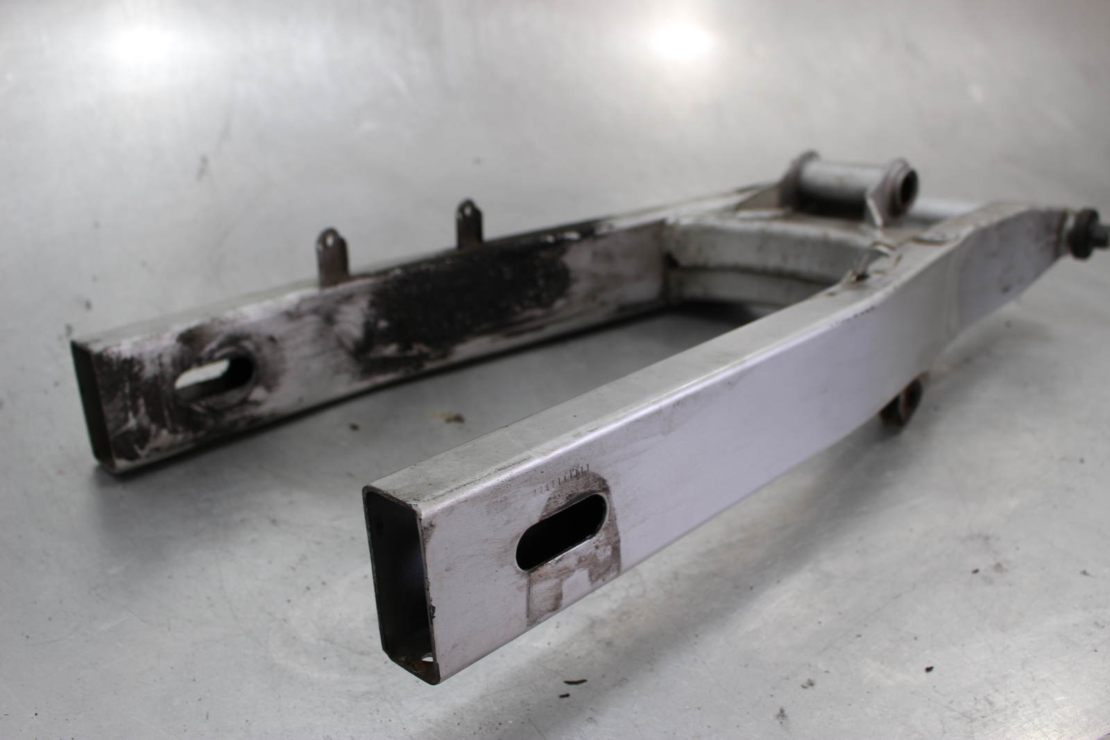 2006 Suzuki Katana GSX750F 750 Rear Swingarm Back Suspension Swing Arm ...