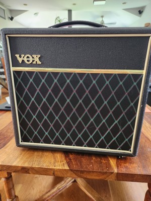 Vox Pathfinder 15R V9168R Guitar Amplifier with Reverb and Tremolo | eBay
