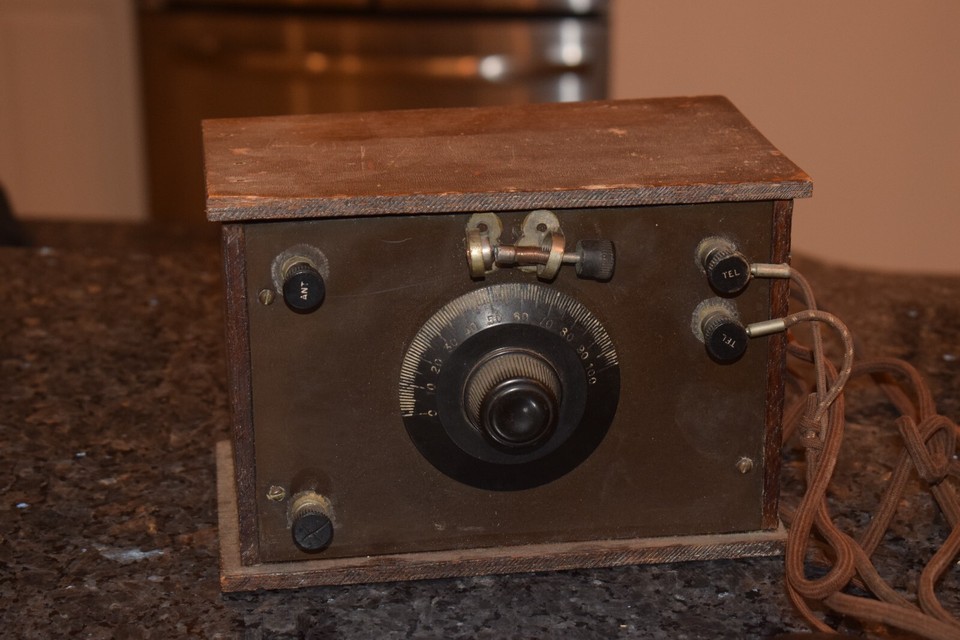 Antique Crystal Radio Set - w/ 2 Baldwin Listening Ear Pieces | eBay