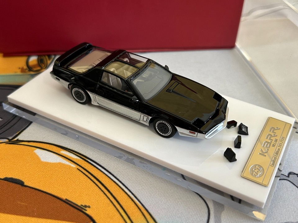 TNT 1/64 High Quality Resin Knight Rider Pontiac KITT & KARR Model Car ...
