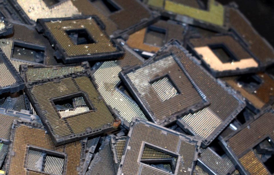 16oz SCRAP CPU GOLD recovery connectors 54+ SOCKETS pads w/ PLATED PINS ...