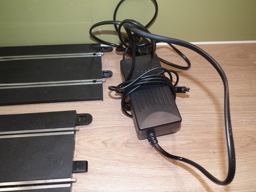 SCALEXTRIC DIGITAL CONVERTION KIT POWERBASE HANDCONTROLS X 3 ...