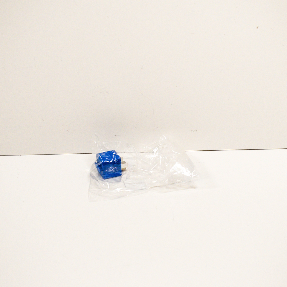 NEW BMW 5 E60 MAKE CONTACT BLUE SKY RELAY 6915327 61366915327 ORIGINAL ...