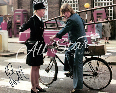 CONFESSIONS OF A WINDOW CLEANER - Robin Askwith Signed Photograph 01 ...