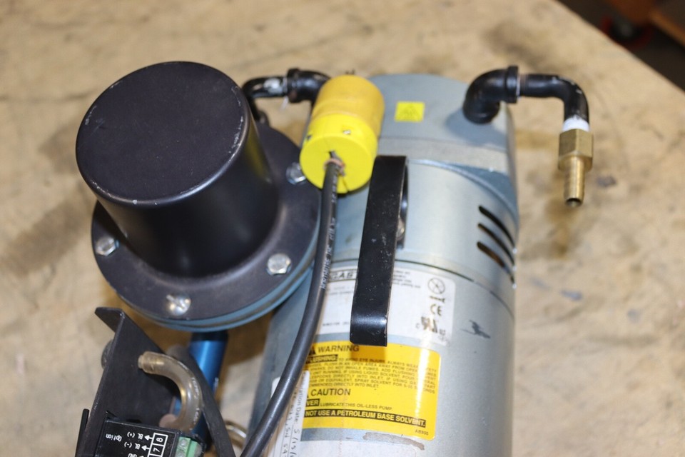 WORKING GAST RADECO VACUUM PUMP 0523-102Q-G588DX | eBay