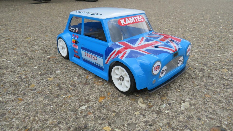 Austin 'Manic' Mini Cooper 750 Ministox body shell Lexan Kamtec Manic ...
