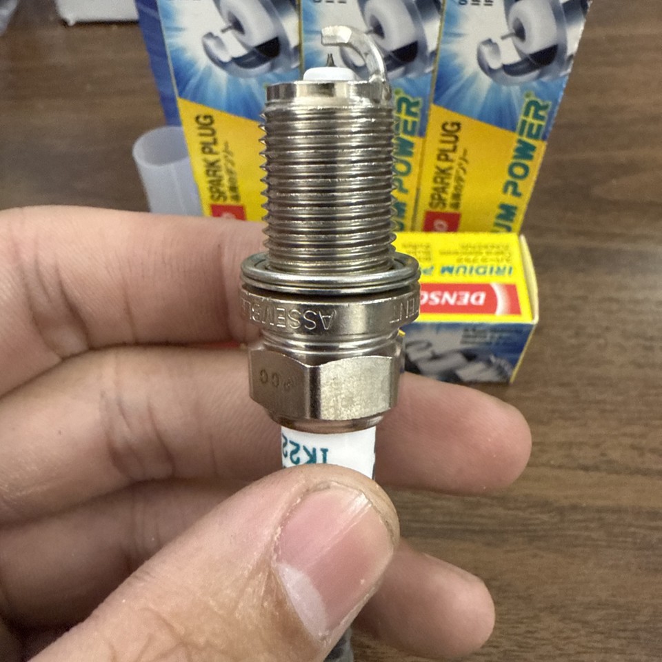 Denso Iridium IK22 Spark Plugs Set of 4 (5310) Heat Range 7 Equivalent ...