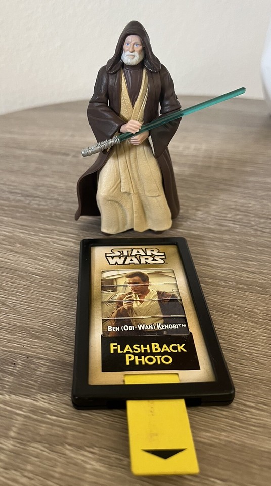 Obi Wan Kenobi w Lightsaber Flashback Photo Star Wars, The Power Of The ...