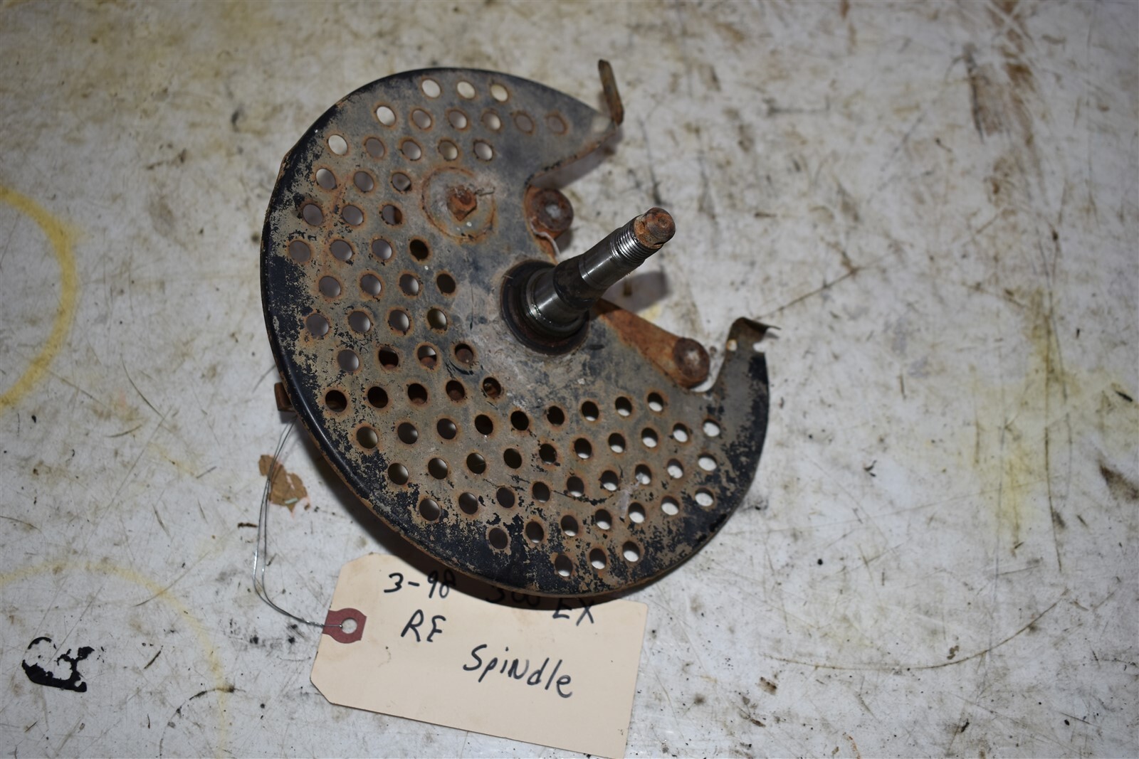 1998 Honda 300 EX Right Front Spindle 51210-HC0-780 | eBay