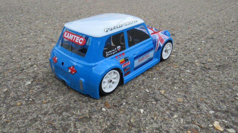 Austin 'Manic' Mini Cooper 750 Ministox body shell Lexan Kamtec Manic ...