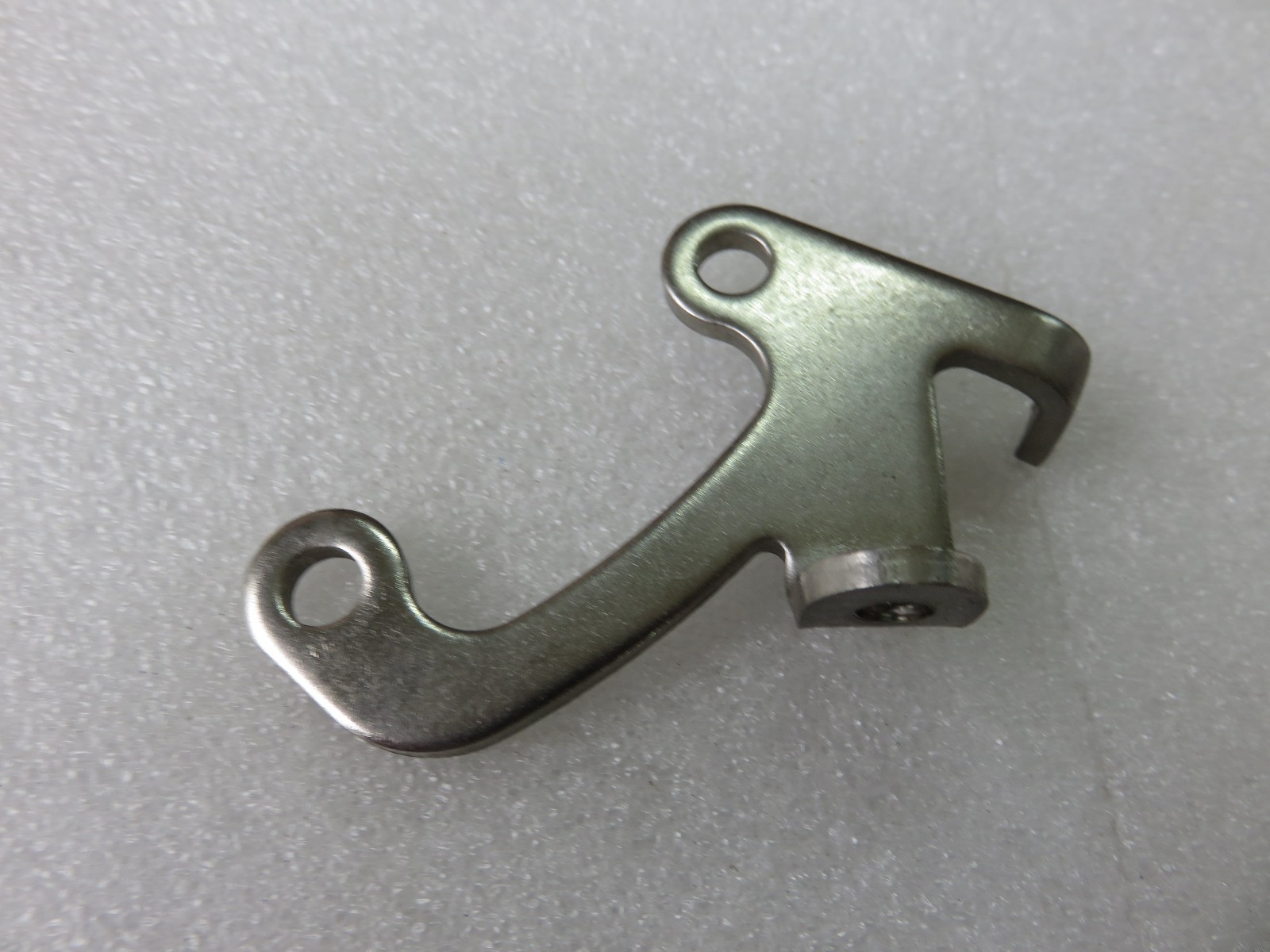 OEM OMC JOHNSON EVINRUDE BRACKET 334317 for sale online | eBay