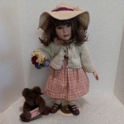 Boyds Bear Doll Madison with Hat, Bear and Bouquet, Stand | eBay