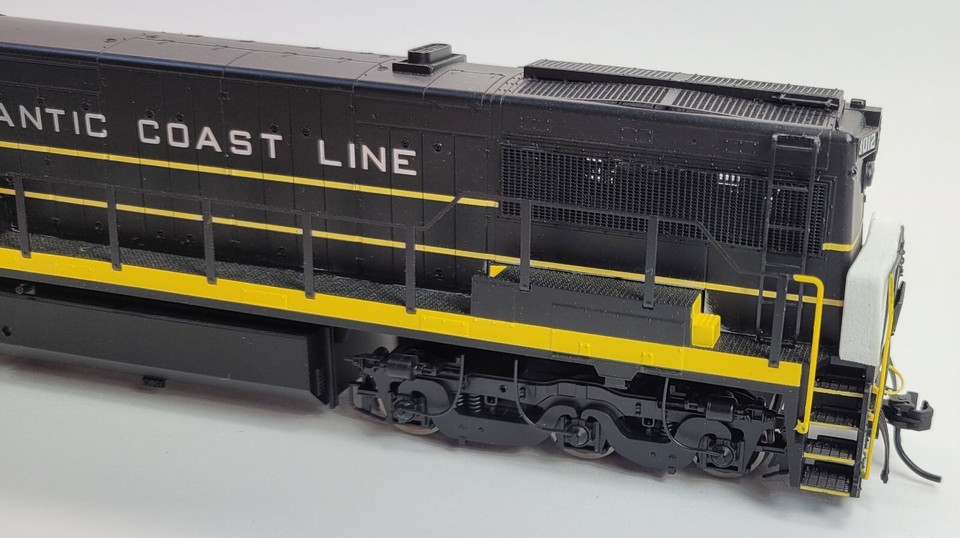 HO Rivarossi GE U25C - ACL Atlantic Coast Line - Powered DCC/Sound ...