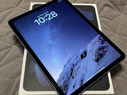 Apple iPad Air (5th Generation) A2588 Blue 256GB 10.9 in - NEAR MINT ...