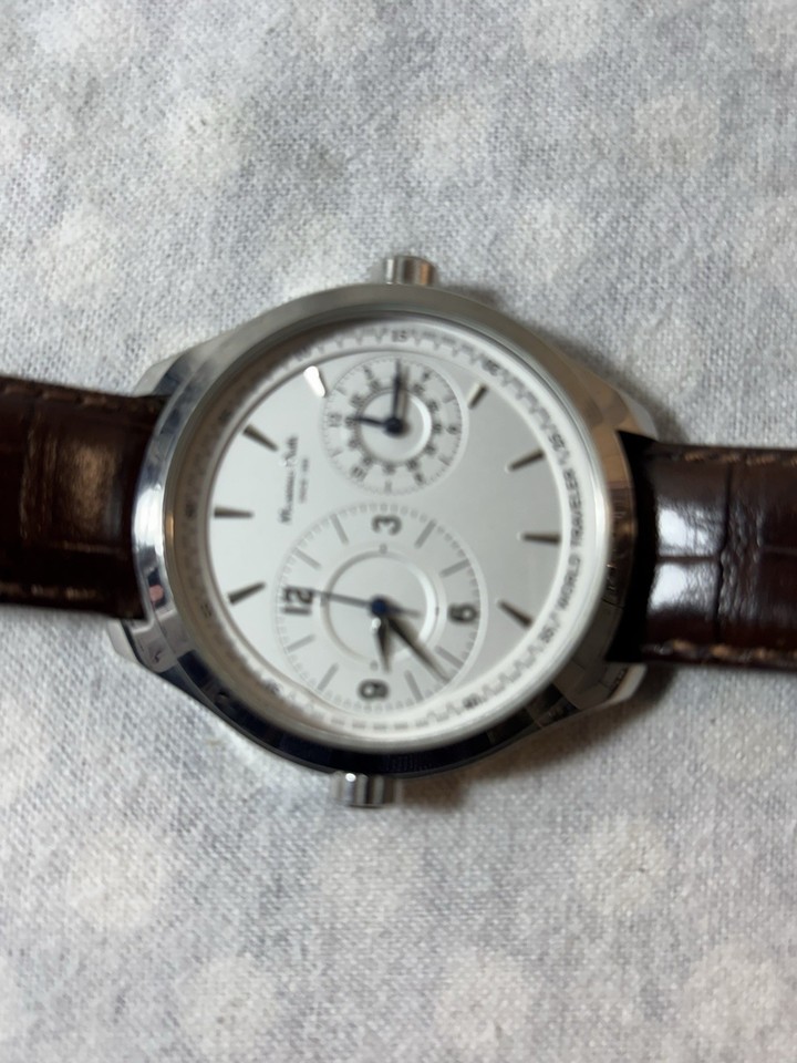 Massimo Dutti Quartz wrist watch for men ,50 M Water resistance good ...