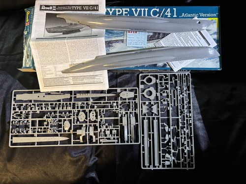 1/144 U-Boot German Submarine Type VII C/41 "Atlantic Version" - Revell ...