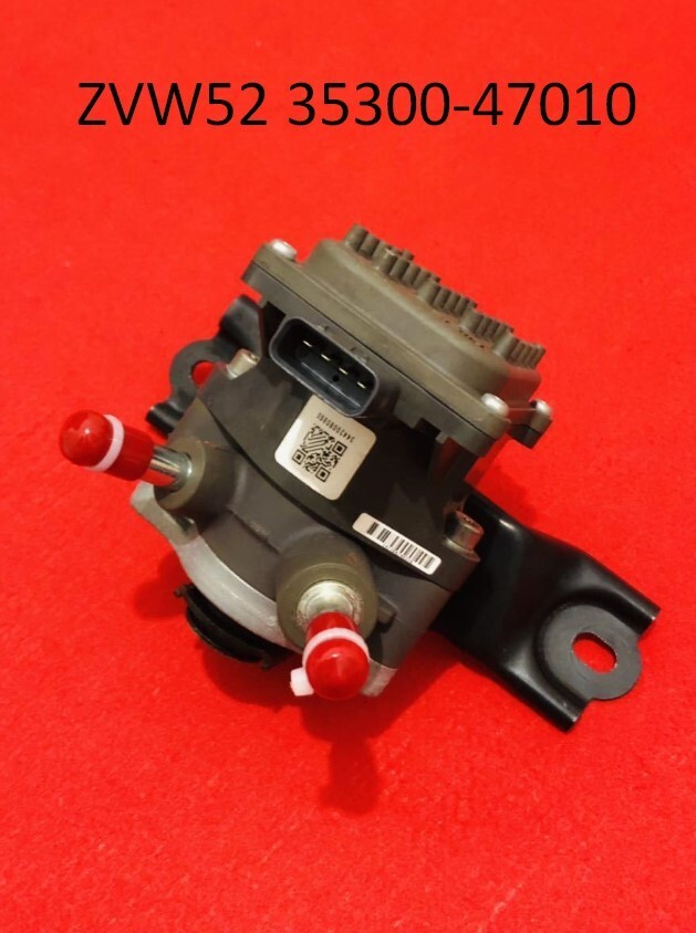 TOYOTA Prius Oil Pump Assy Genuine ZVW52 35300-47010 OEM | eBay