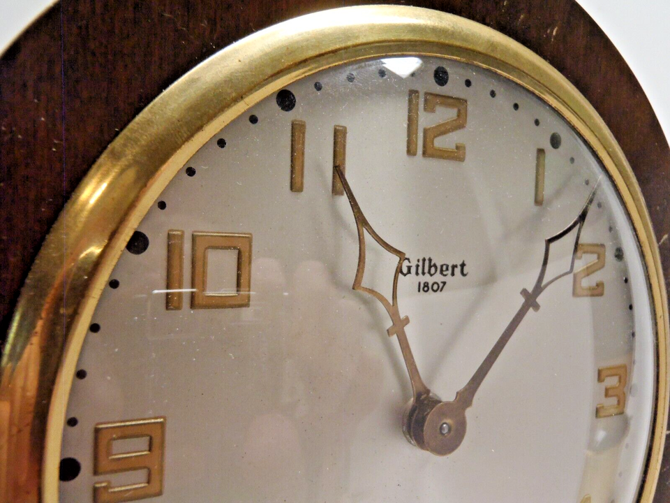 Very clean 1930's Art Deco style Gilbert 1807 mantel clock, serviced ...