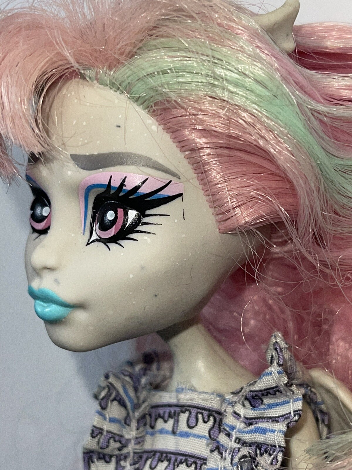 Rochelle Goyle & Catrine DeMew Ghoul Chat Monster High Doll Mattel CBX57 NRFB for sale online | eBay